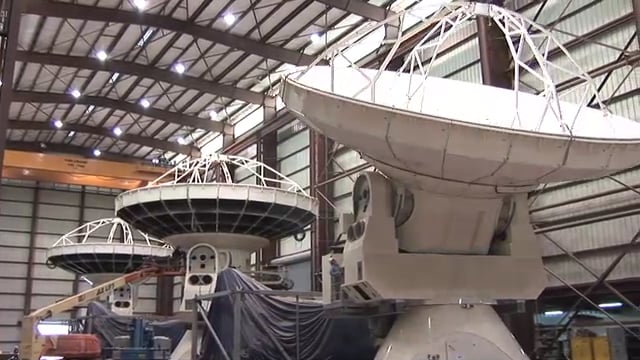 Inside the Vertex Assembly Building at ALMA | ALMA Observatory